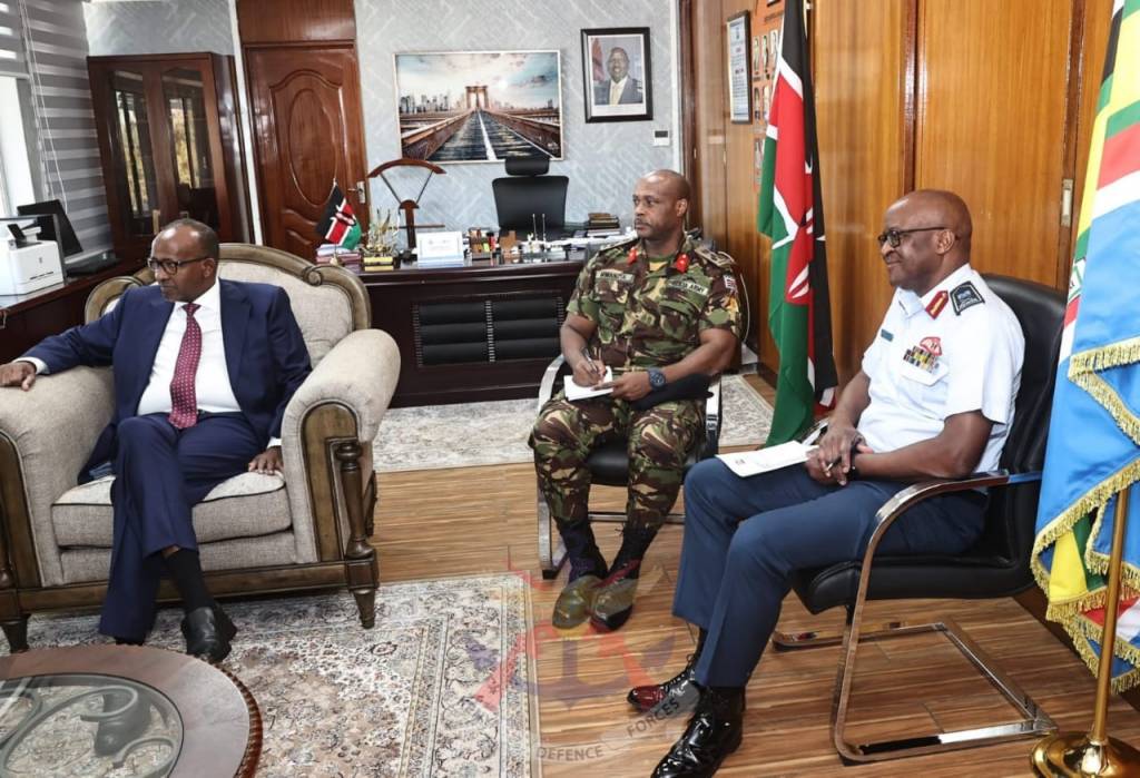 DEFENCE CS HOSTS UK SPECIAL ENVOY – Ministry of Defence – Kenya