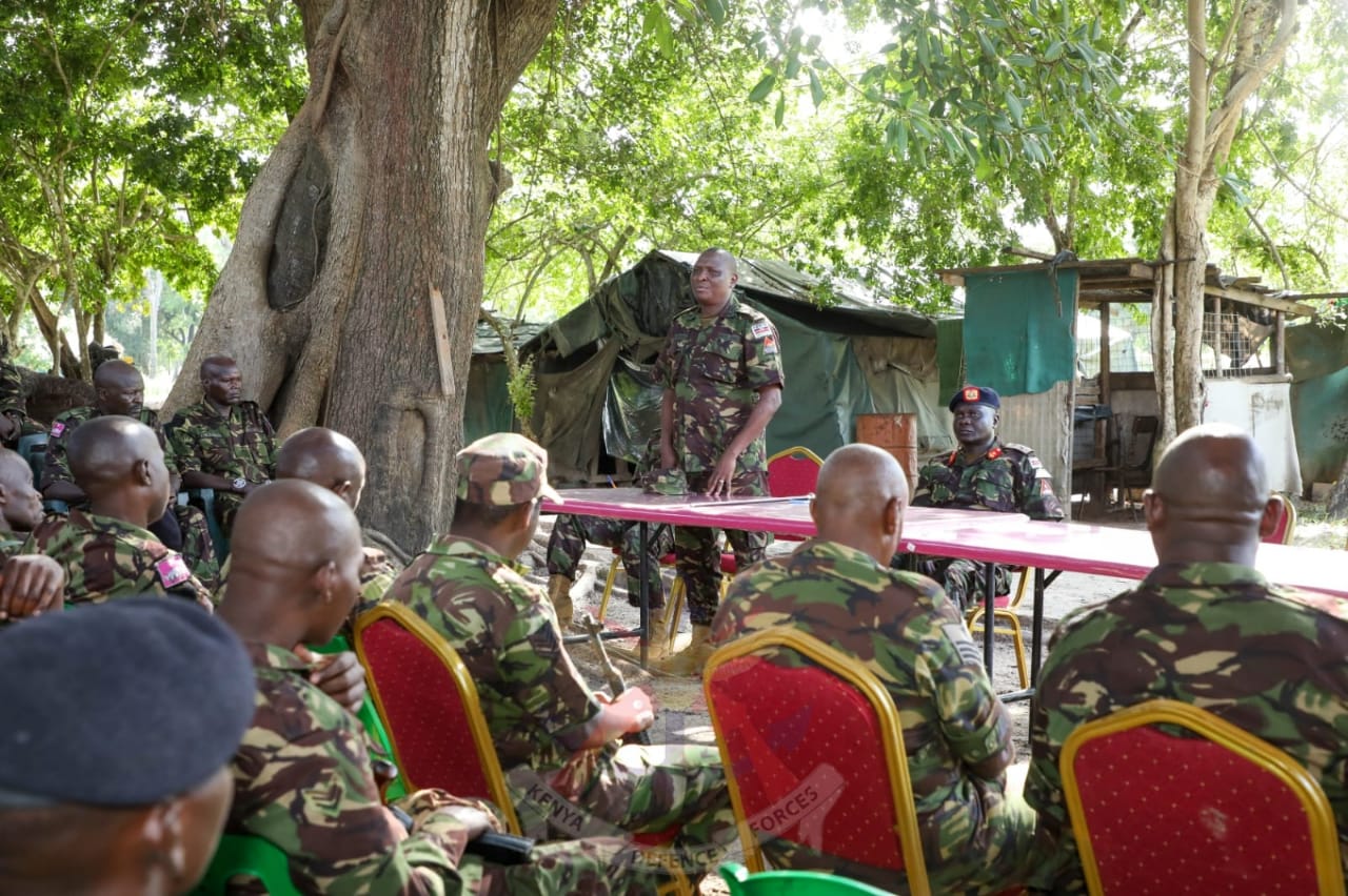 8th BRIGADE COMMANDER BOOST MORALE OF OAB TROOPS – Ministry of Defence ...