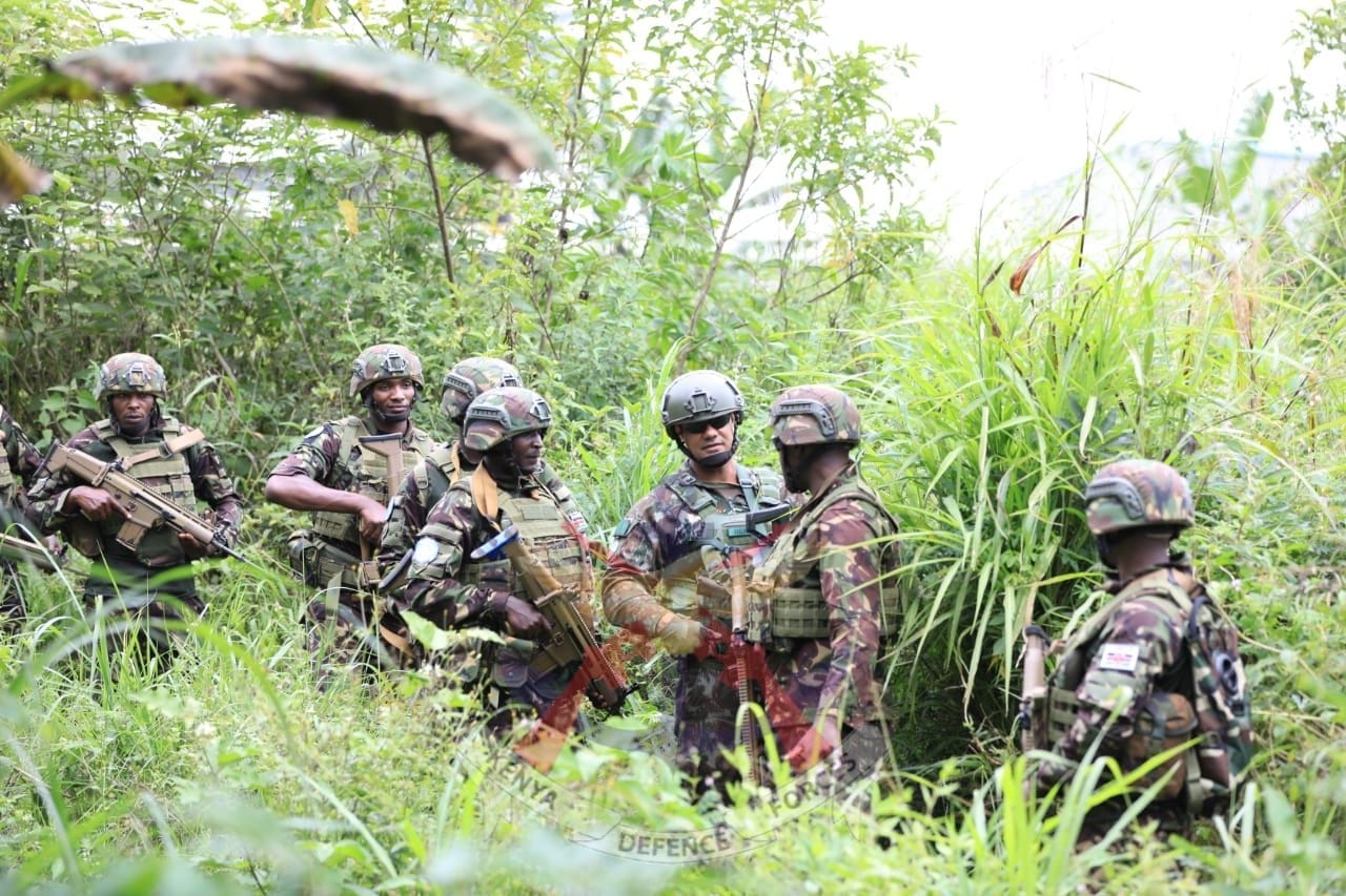 KENYA QRF AND BRAZILIAN JUNGLE WARFARE MOBILE TRAINING TEAM LAUNCH ...