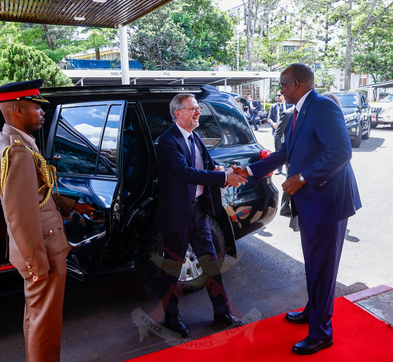 CS DUALE HOSTS CZECH PRIME MINISTER AT DEFENCE HEADQUARTERS – Ministry of Defence – Kenya