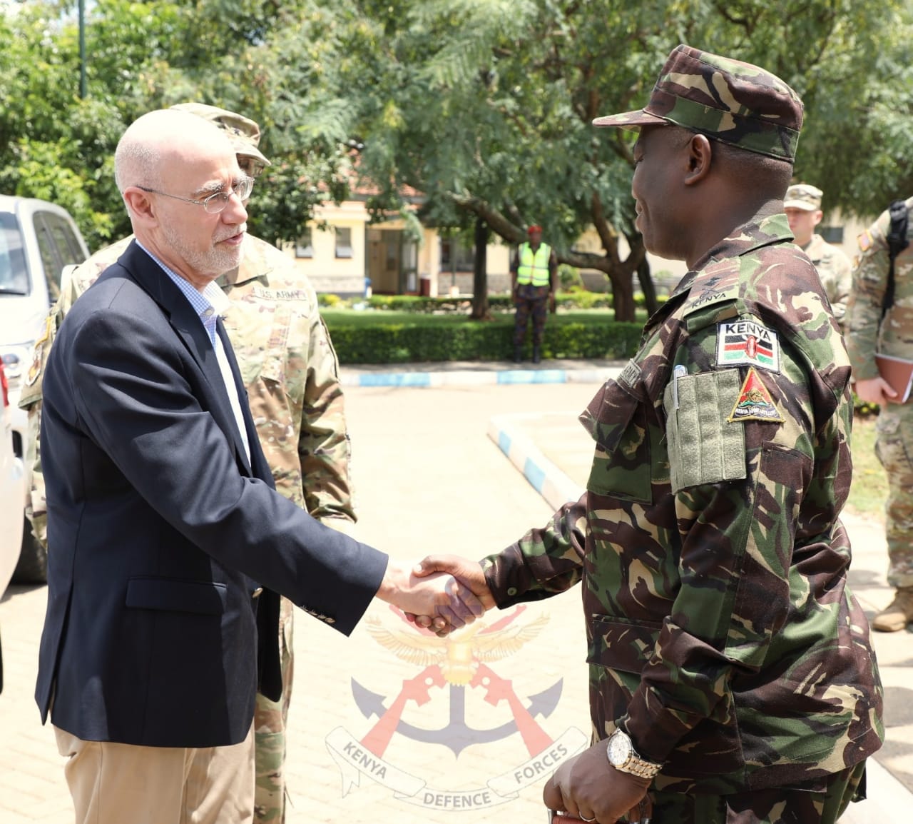 AMBASSADOR ROBERTS SCOTT AND THE DEPUTY ARMY COMMANDER VISIT JA24 PARTICIPANTS AT HPSS ...