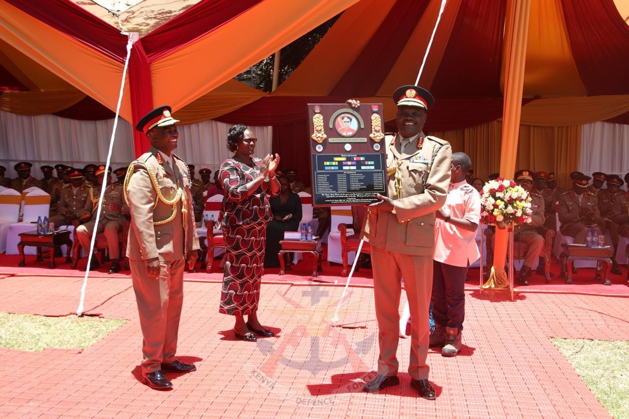 CHANGE OF GUARD IN THE KENYA ARMY – Ministry of Defence – Kenya