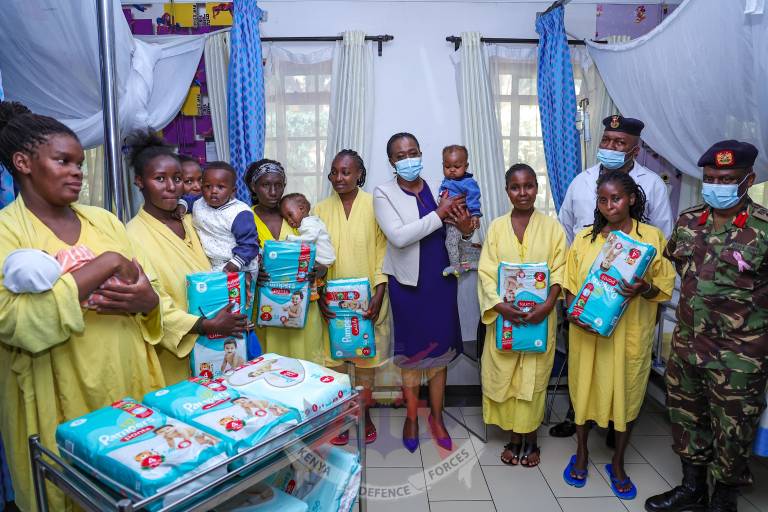 DEFENCE CS VISITS DEFENCE FORCES MEMORIAL HOSPITAL – Ministry of ...