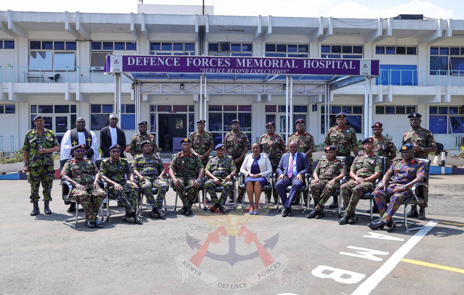 DEFENCE CS VISITS DEFENCE FORCES MEMORIAL HOSPITAL – Ministry of ...